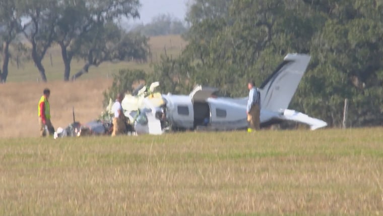Four church members killed, pastor injured in Texas plane crash Four church members killed, pastor injured in Texas plane crash