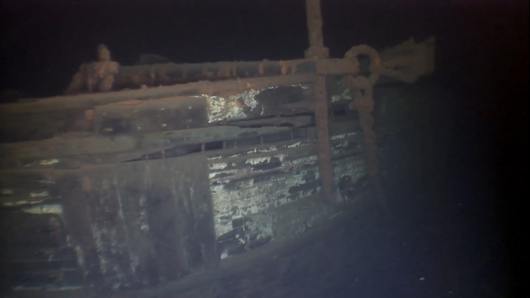 Michigan researchers locate two 1914 shipwrecks in Lake Superior