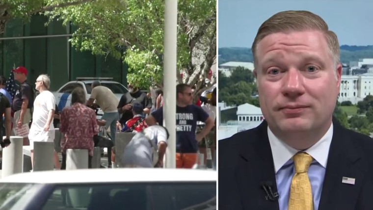 Former Trump lawyer Tim Parlatore: ‘He certainly never lied to me.’