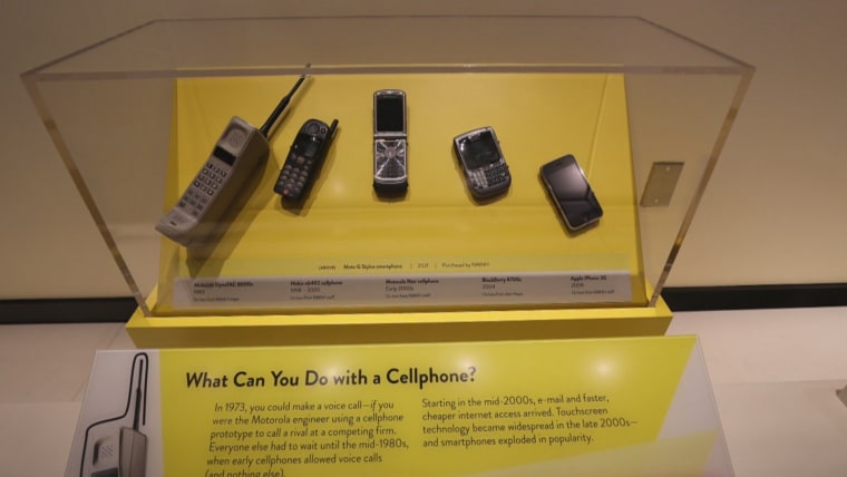 New exhibit takes a look back at cellphones throughout the years