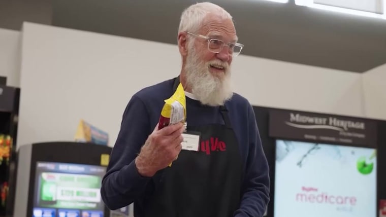 Watch David Letterman revisit early gig bagging groceries