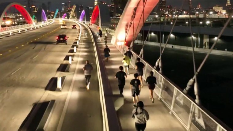 How the Boyle Heights Bridge Runners join exercise and community