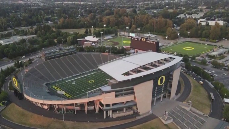 Pac-12 conference near collapse after 8 schools leave