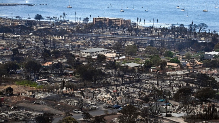 At least 55 people killed in Hawaii wildfires as mass evacuations continue