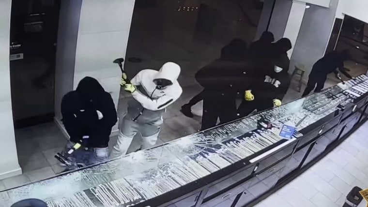 Rise in smash-and-grab robberies impacts communities nationwide