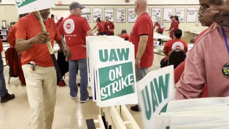 United Auto Workers getting ready to strike against the big three ...