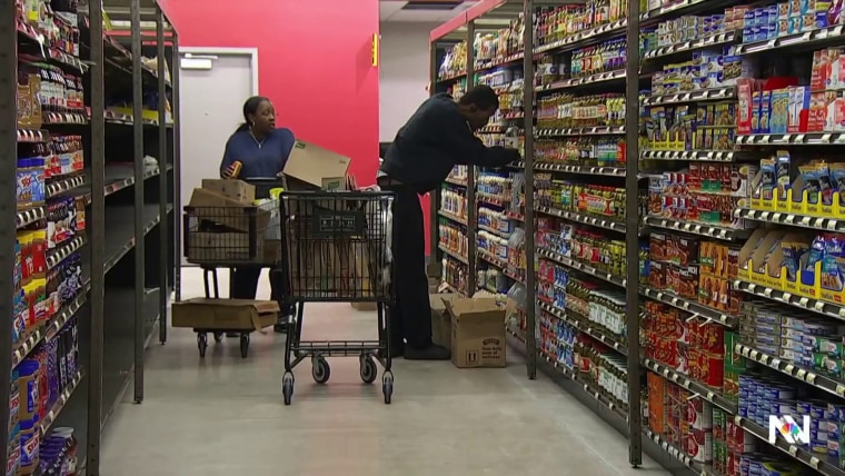 Iowa neighborhood’s first new grocery store in 50 years bringing ‘real ...