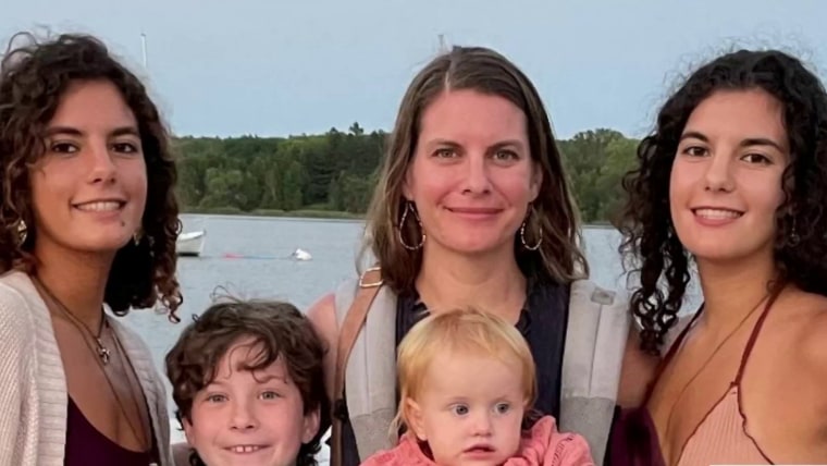 Federal worker, single mother of four, braces for looming government ...