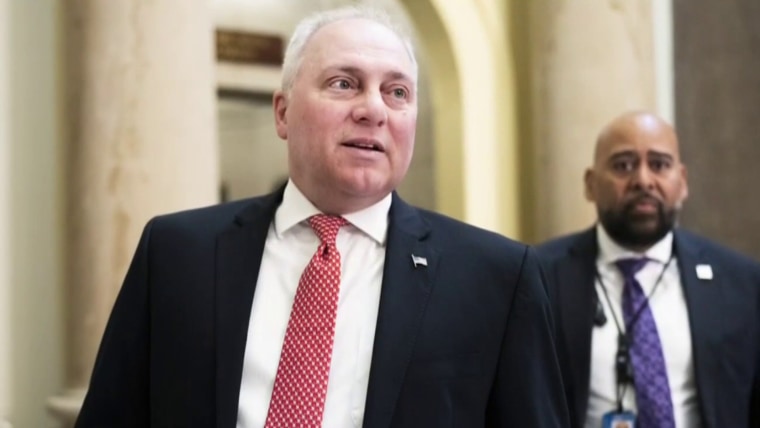 Rep. Scalise wins GOP nomination for House speaker