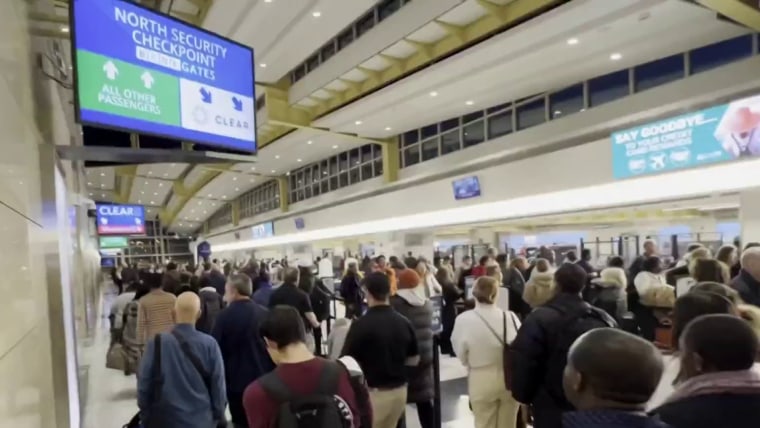 Winter weather alerts across parts of U.S. as TSA braces for record ...