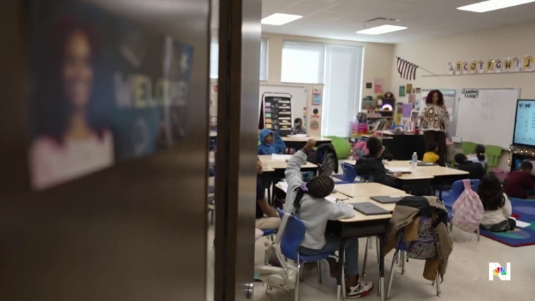 Third grade teacher becomes TikTok sensation for her financial lessons