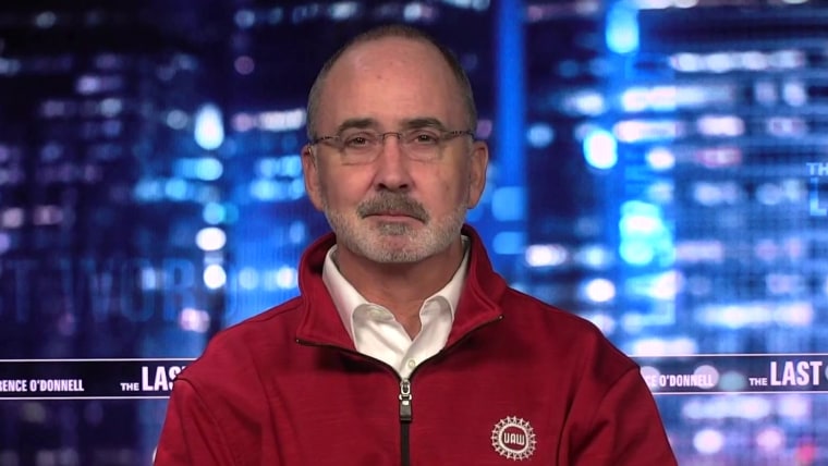 Backing Biden, United Auto Workers boss Shawn Fain says Trump serves ...