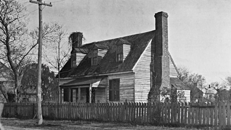 Discover Black Heritage: The Williamsburg Bray School