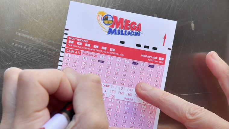 Mega Millions jackpot climbs to $525 million