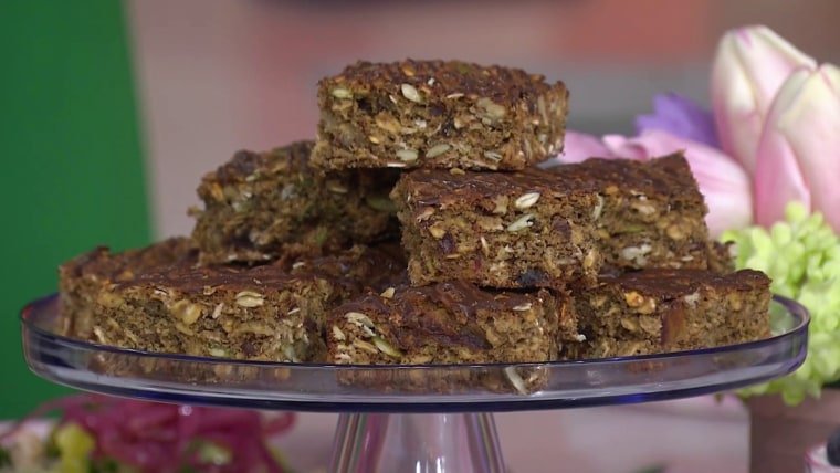 Honey Nut Protein Bars Get Daphne Ozs Recipe