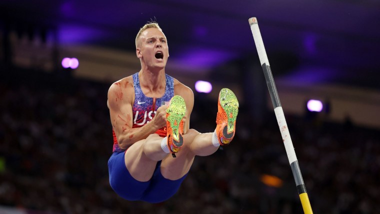 Sam Kendricks wins silver medal in pole vault at 2024 Paris Olympics