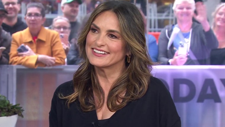 Mariska Hargitay talks ‘SVU’ S26, inspiring women, her parents