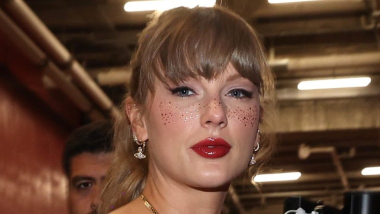 Is Taylor Swift At The Chiefs-Saints NFL Game?