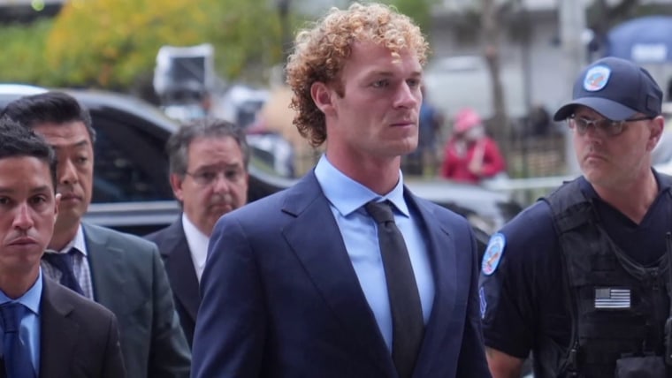 Man on trial in NYC subway death went 'way too far,' prosecutors say in ...
