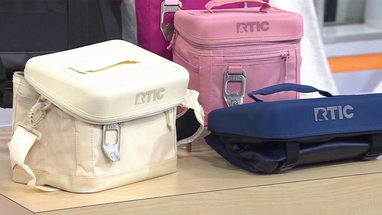 Prepare for the holiday season with these traveling essentials