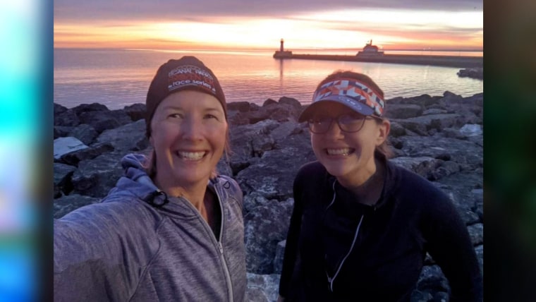 5 dead, including 2 juveniles, after quadruple murder-suicide at 2 ...