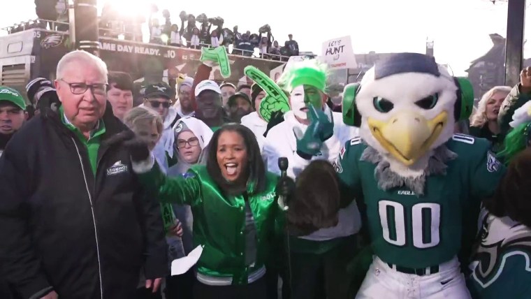 See team spirit shine in TODAY’s nationwide NFL playoff pep rally!