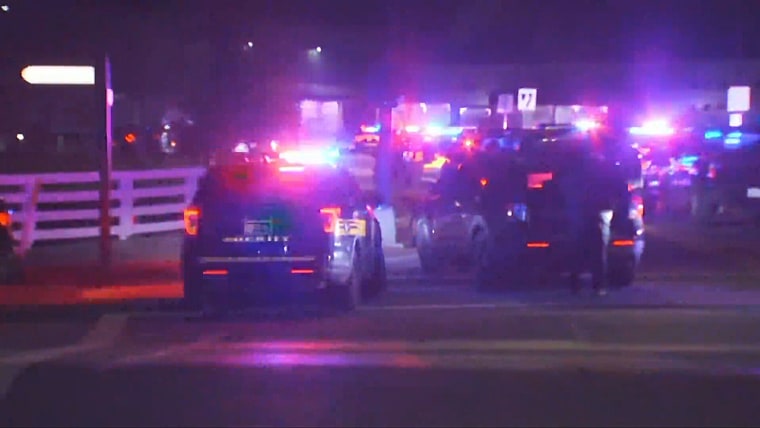 One killed, multiple injured in Ohio warehouse shooting One killed, multiple injured in Ohio warehouse shooting
