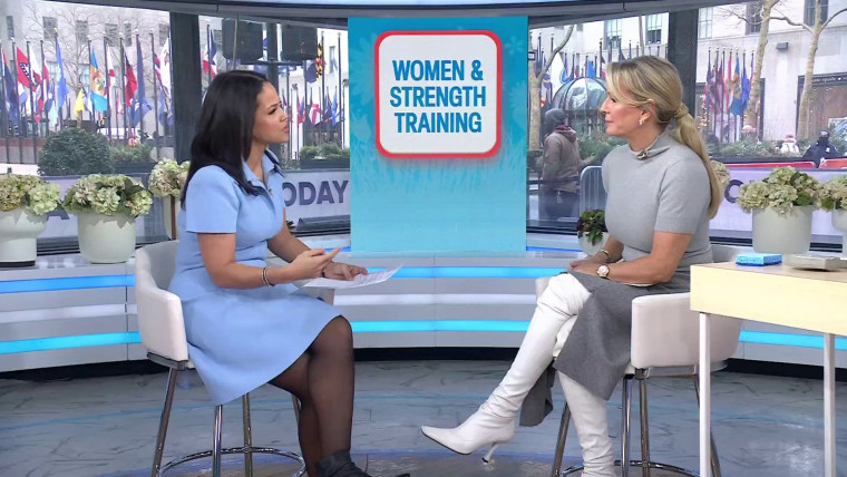 When Strength-Training, Should You Aim for 'Lean' or 'Bulk' Muscle?