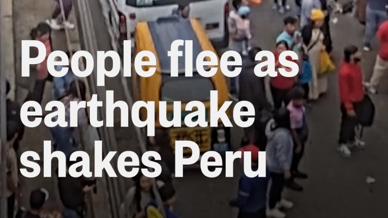 People flee as earthquake shakes Peru
