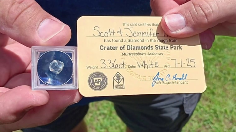 Couple Unearths 3.26-Carat Diamond From Arkansas State Park