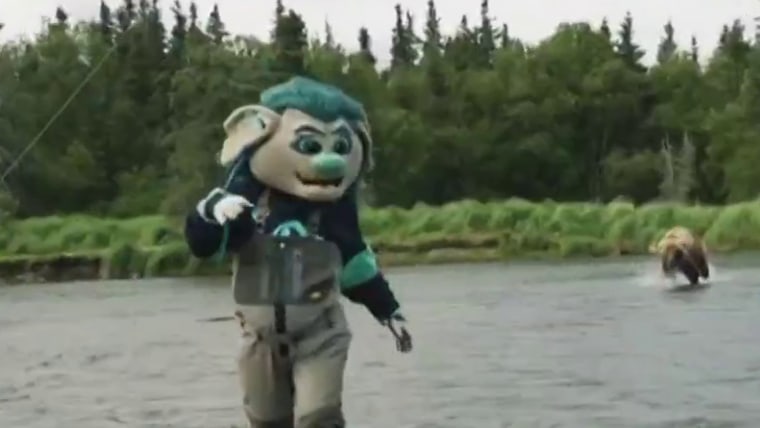 Video captures moment Seattle Kraken mascot is chased by charging bear