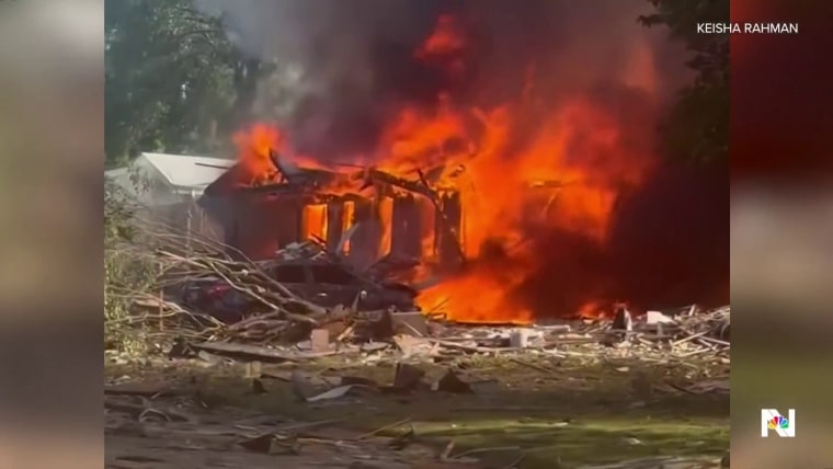 Massive explosion destroys homes in neighborhood outside St. Louis