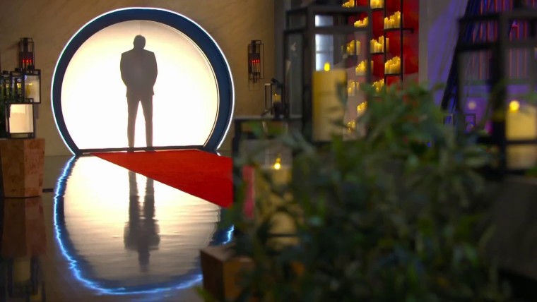 Why Did Anna Leave 'Love Is Blind' Season 9? What She Said