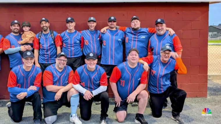 Text message from 80-year-old softball teammate inspires millions of fans
