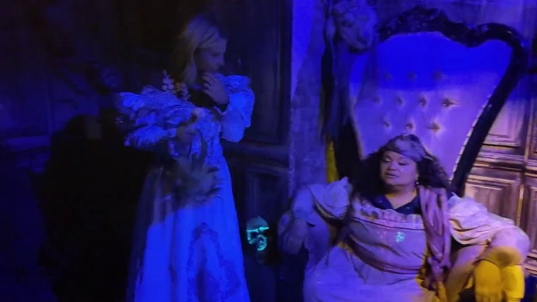 Jenna and Michelle Dress Up as Haunted House Characters