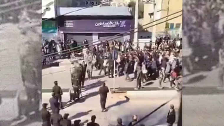 Trump says U.S. will intervene if Iran kills peaceful protesters as ...