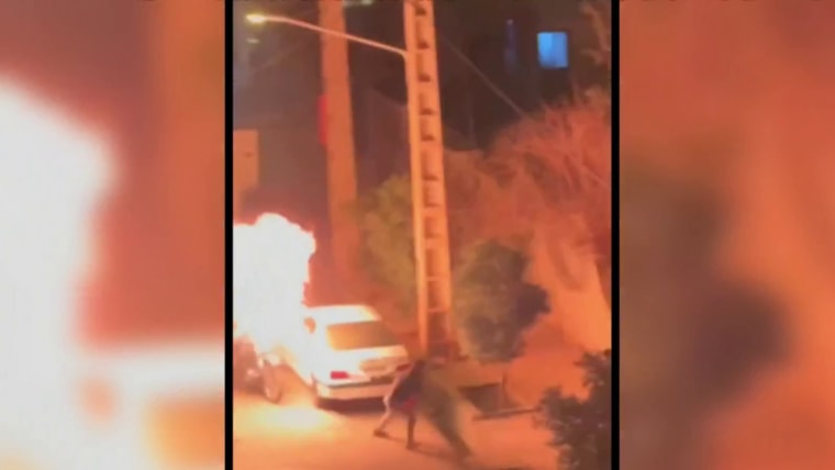 Iranian government shuts down internet as violent crackdown continues