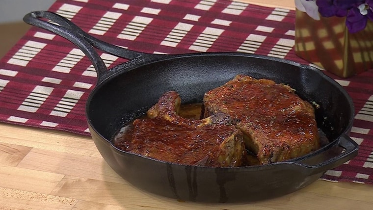 How to Make Cast Iron Pork Chops — And How to Clean the Pan!