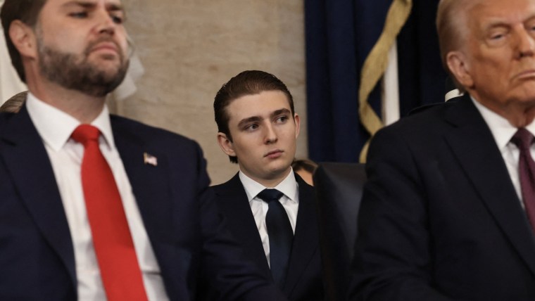 Barron Trump called London police after witnessing a woman 'getting ...