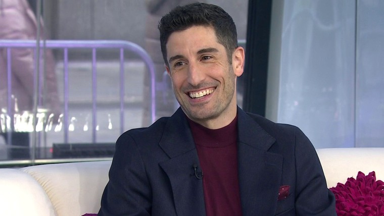 Jason Biggs Talks Directing and Starring in New Comedy Thriller