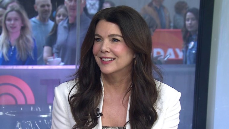 Lauren Graham Talks ‘Reminders of Him,’ ‘Gilmore Girls’ Legacy