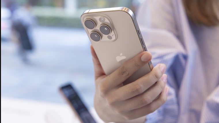 Apple Settles Massive Lawsuit: See if You’re Eligible for Payment