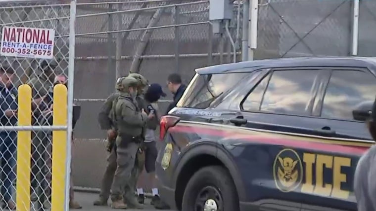 Protesters in New Jersey face off with ICE agents outside of detention ...