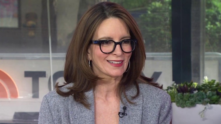 Tina Fey Reveals ‘‘SNL’ Lady Group Chat’ Name: ‘It’s Terrible But We’re ...