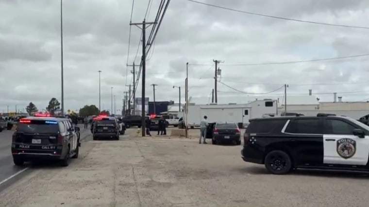 At least 1 dead, multiple injured in Texas shooting
