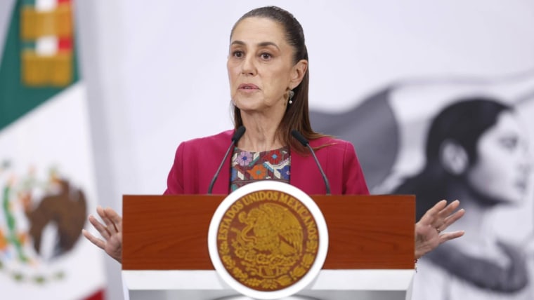 Autoridades de inmigración detienen a un exalcalde de Kansas que votó ...