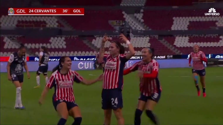 La histórica ‘Licha’ Cervantes abre el marcador del Chivas vs Pachuca ...