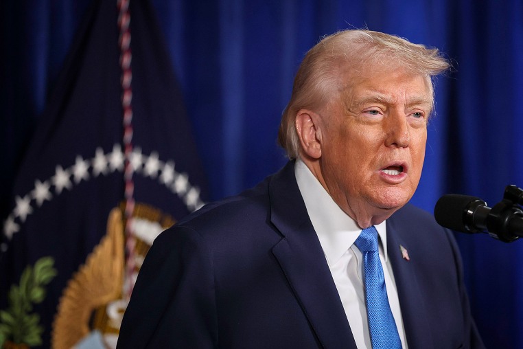 Donald Trump News: Breaking Headlines and Video on President Trump ...