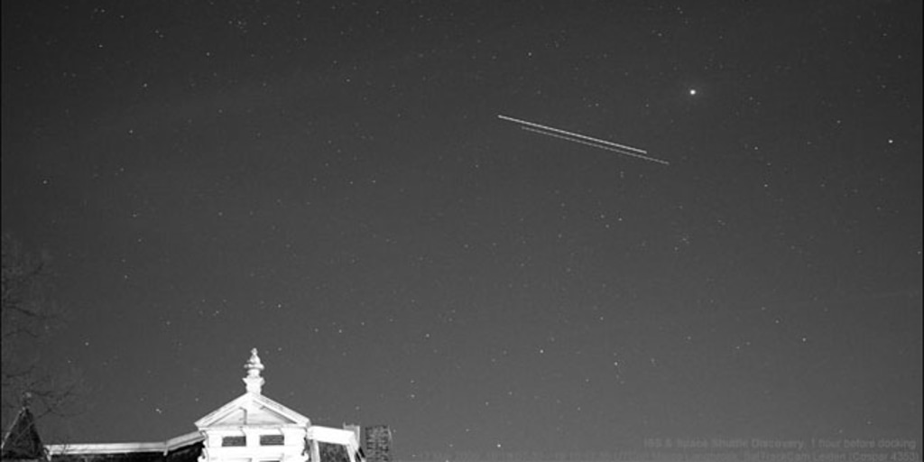 Space Shuttle In Sky Tonight SpaceX Finally Launches For The ISS.