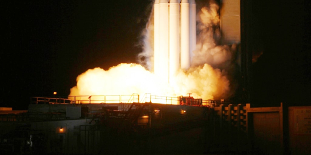 messenger spacecraft launch date